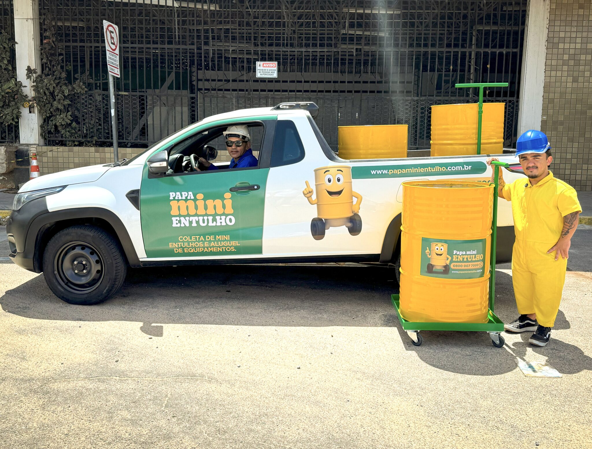 Mercado recebe ‘Papa Mini Entulho’; proposta revoluciona descarte em ...